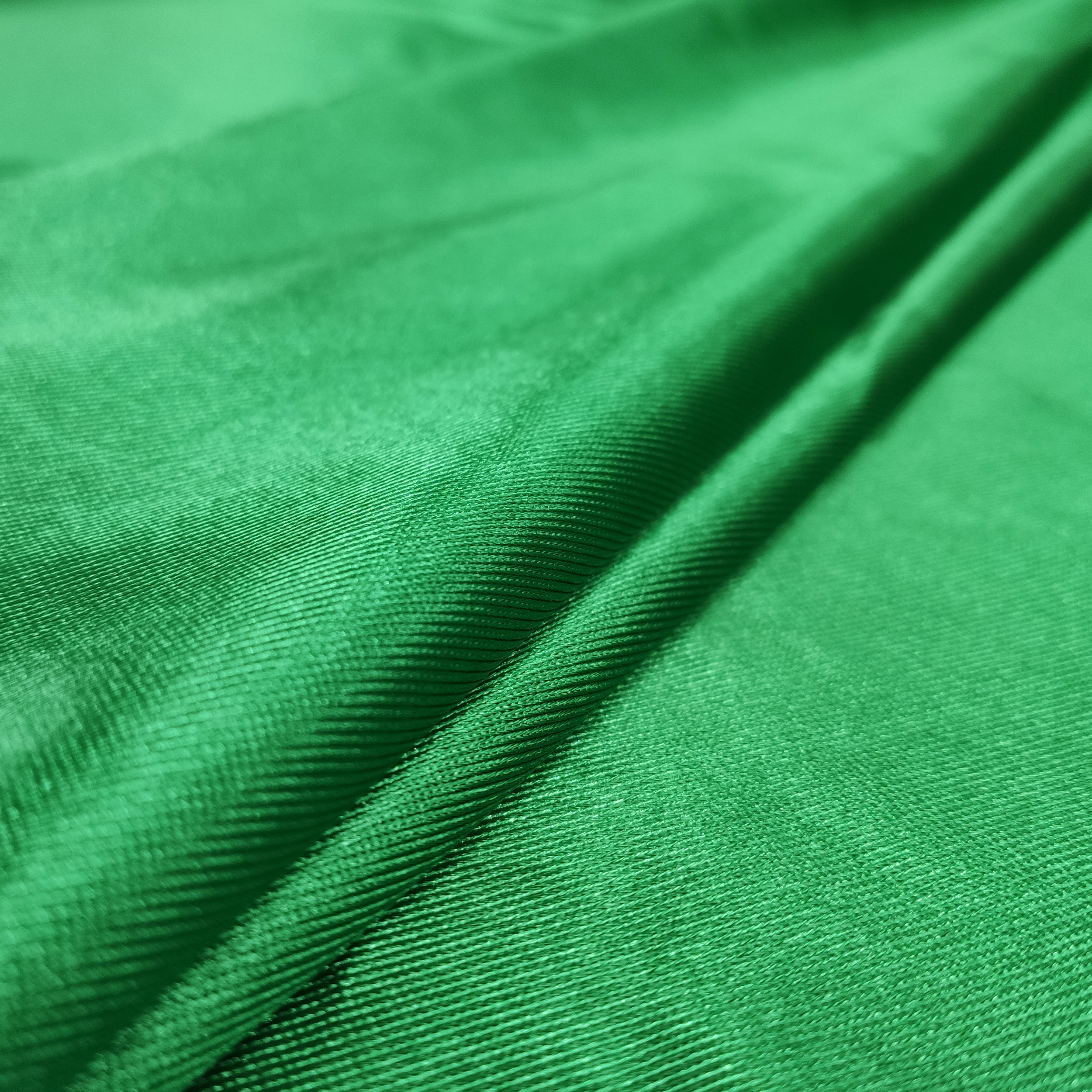 Tessuto Carnevale Raso Tipo Maglia Verde Scuro | Panini