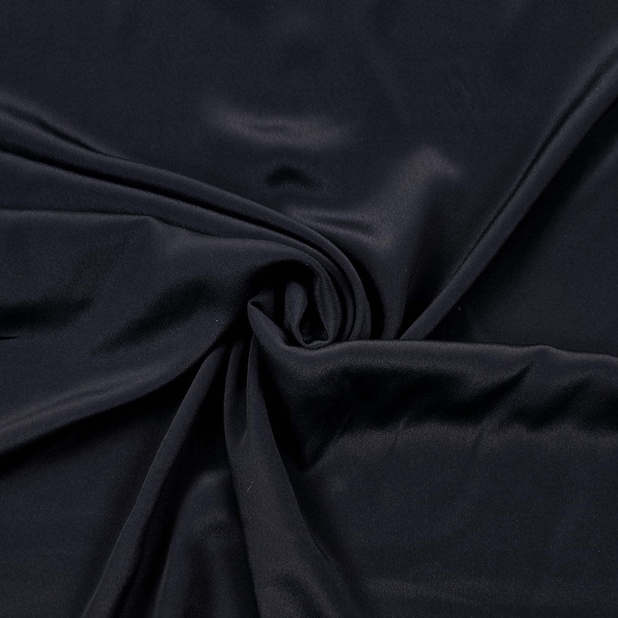 Ritaglio Crêpe in Misto Seta Blu Scuro 100x140 cm