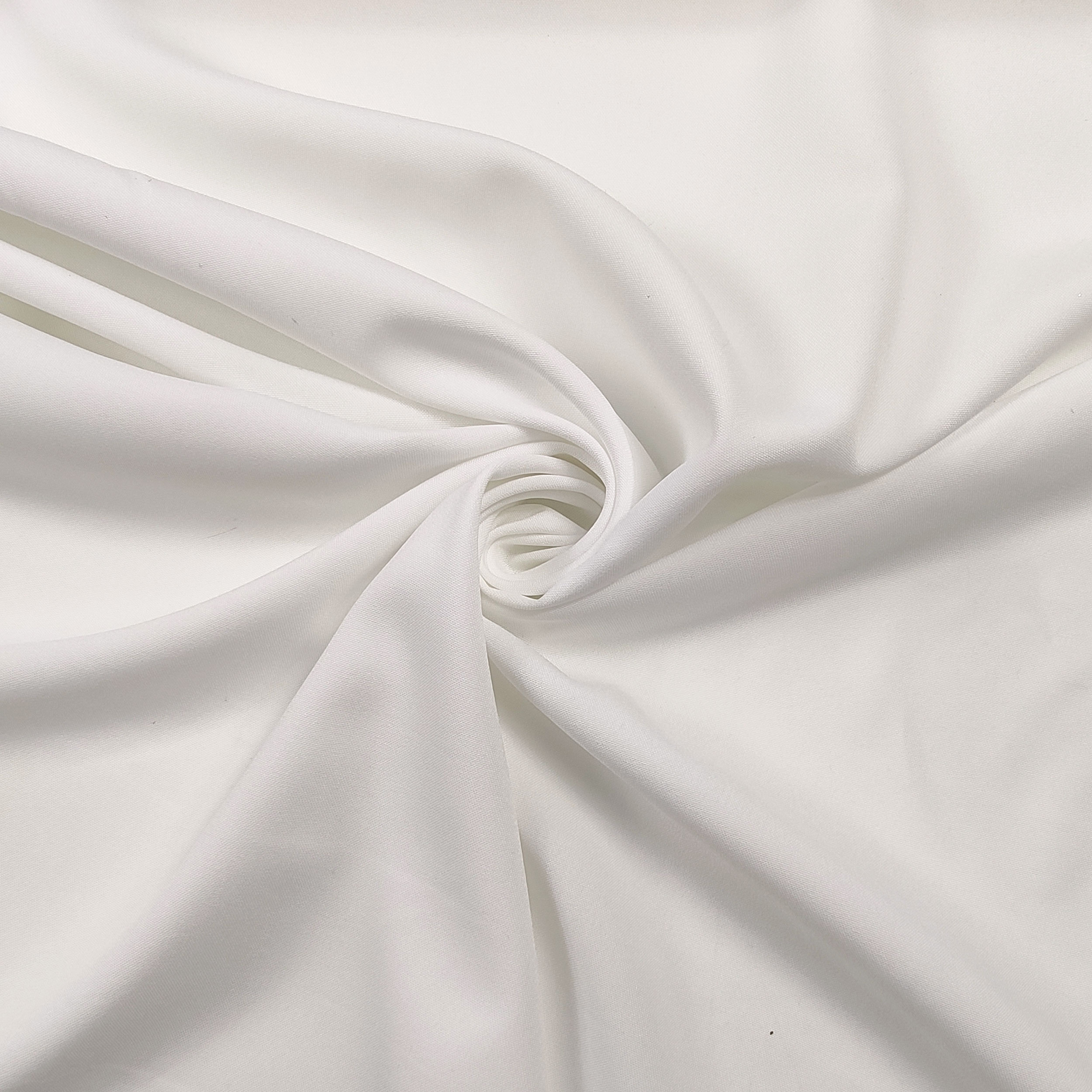 Tessuto Bianco Multiuso per Abbigliamento