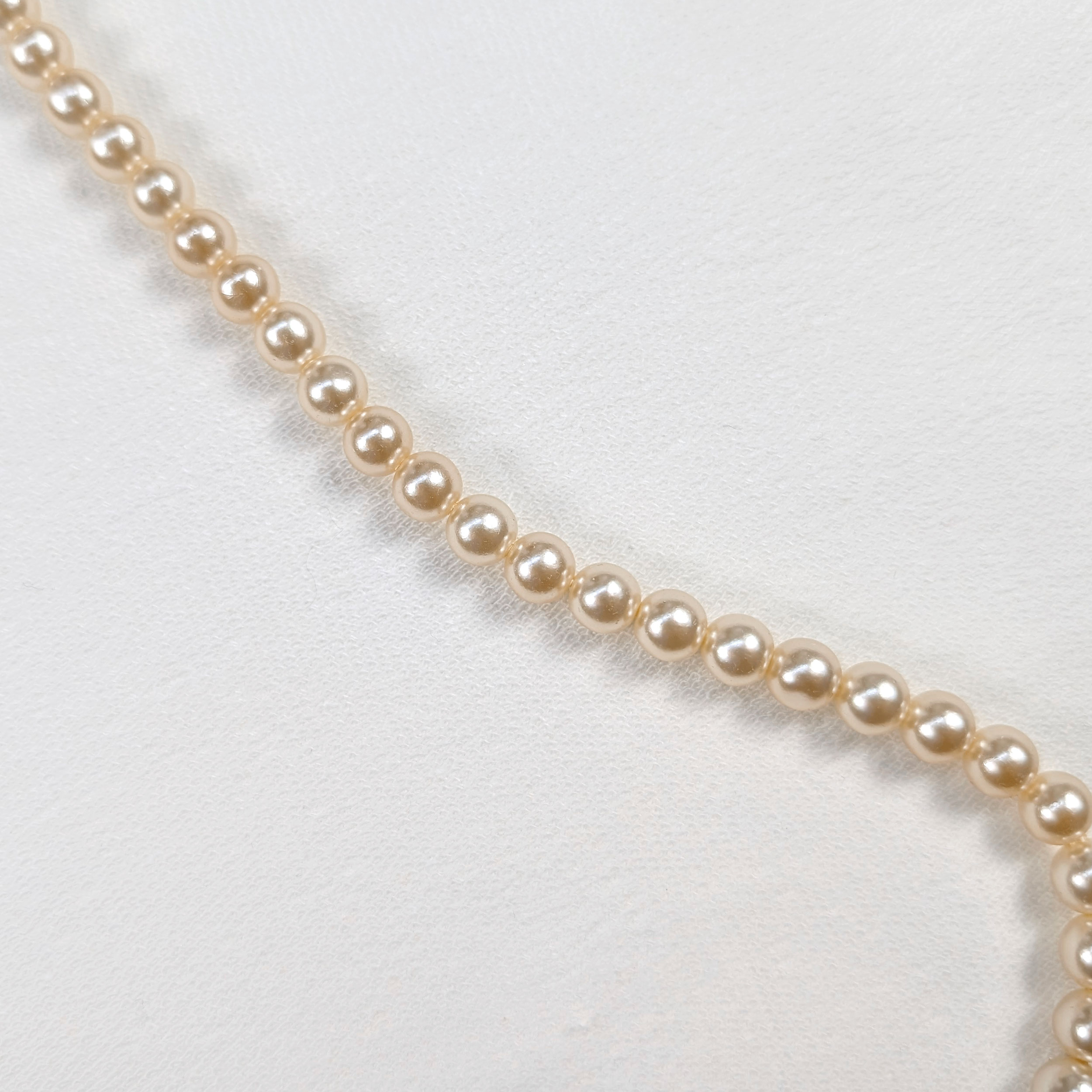 Filo di Perle Beige Ø 0,8 cm | Panini