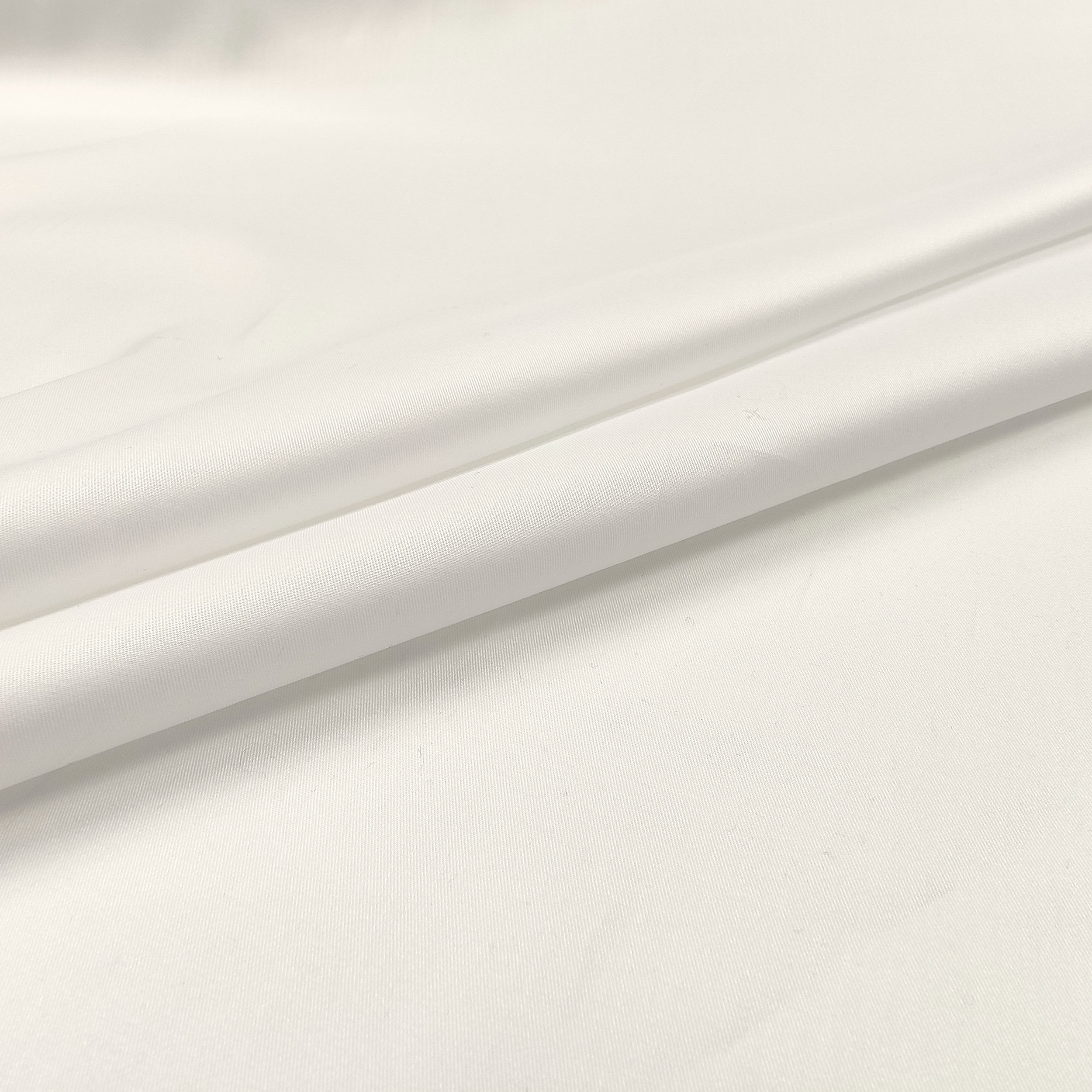 Tessuto per Camiceria Lux Bianco | Panini