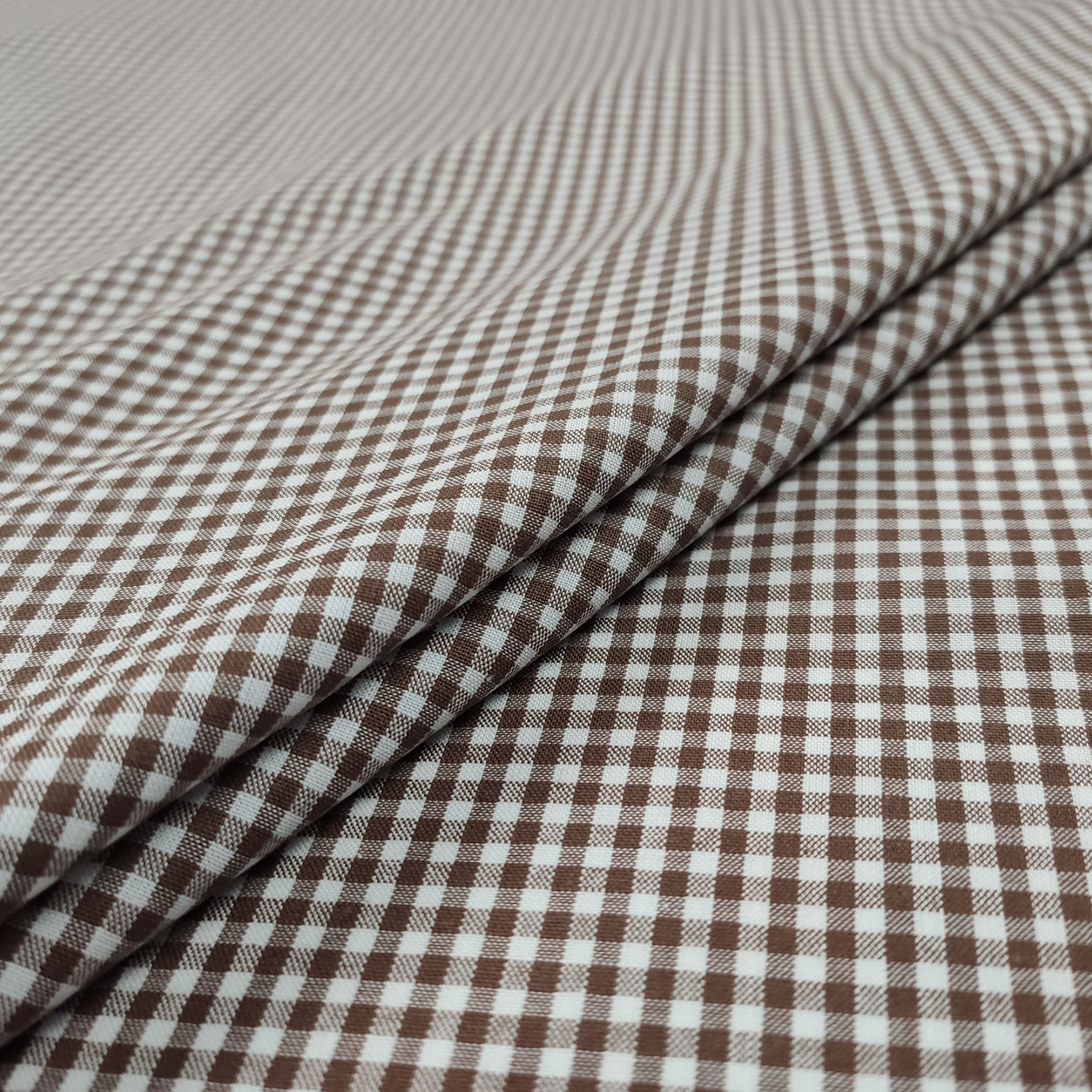 Tessuto Cotone Quadretto Medio Tinto in Filo Beige | Panini Tessuti